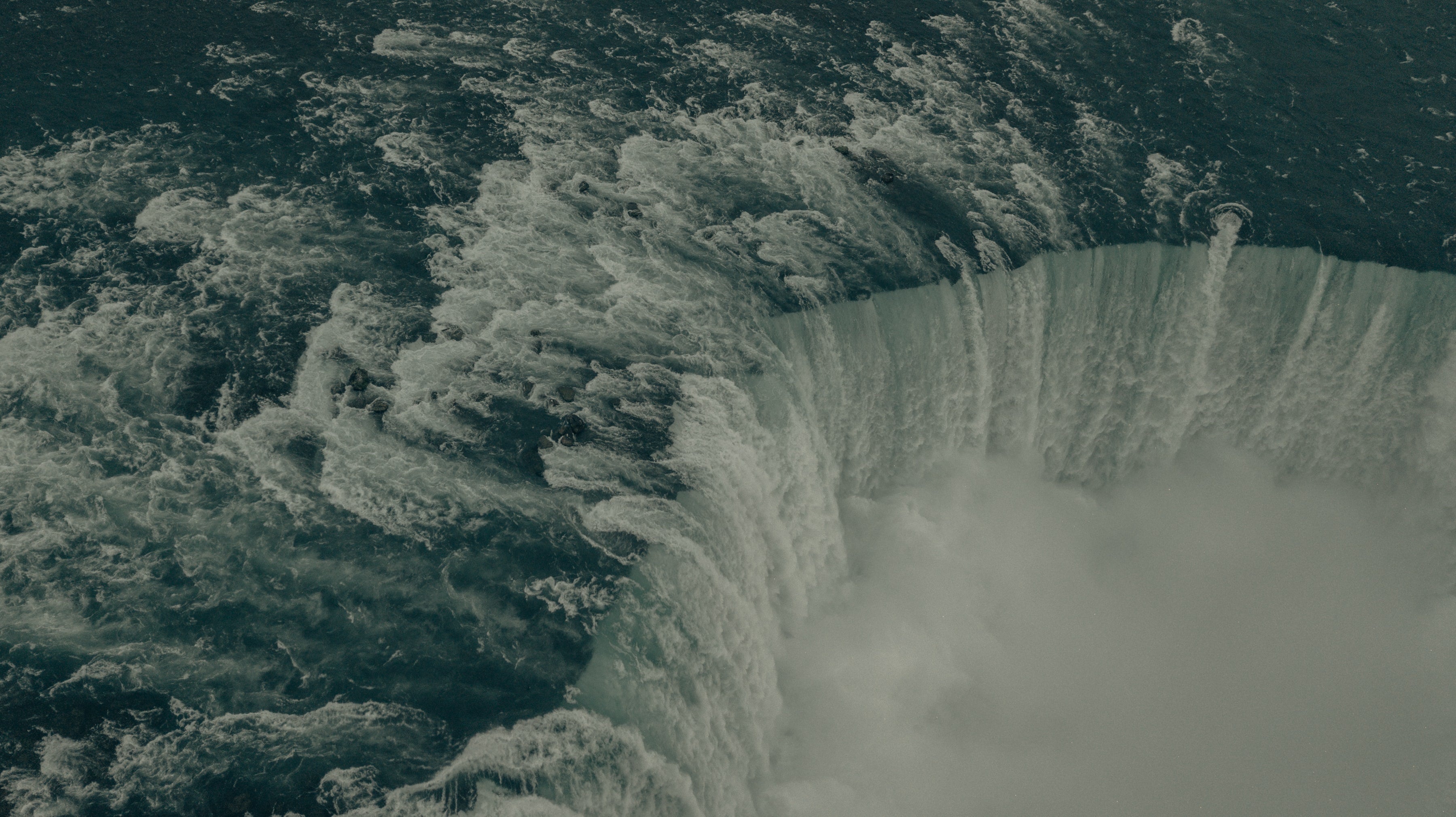 What Is Overflow Incontinence? – Knix Canada