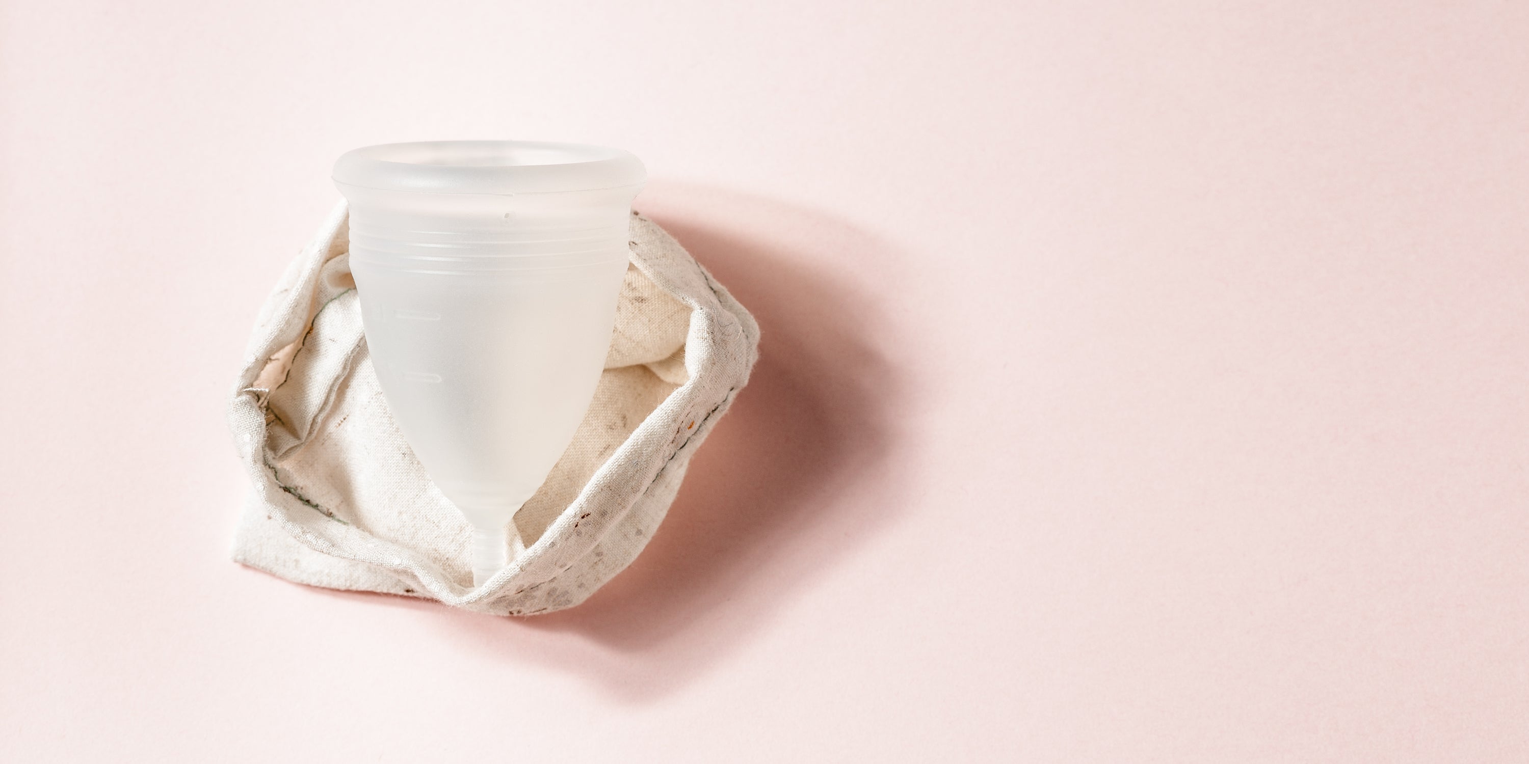 How to Use a Menstrual Cup – Knix Canada